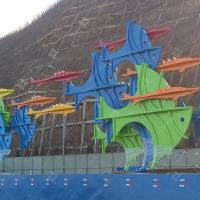 China Custom Large Stainless Steel Fish Sculpture 65.6ft Blue Painted Outdoor Decoration for sale