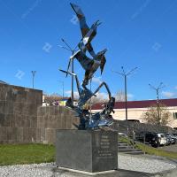 China Custom Mirror Polished Stainless Steel Monument Sculpture 5.4m Flying Seagull and Fish for sale