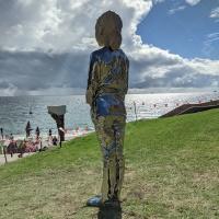 China H1.6m Stainless Steel Sculpture Figure Reflection Mirror Polished Casting Art for sale