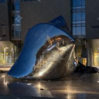 China Mirror Polished Stainless Steel Heart Sculpture 4m High for University for sale