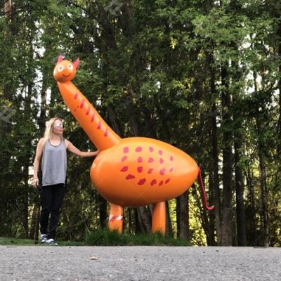 China Stainless Steel Giraffe Sculpture H2.4m Hand-Forged Painted Outdoor Art for sale