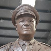 China Bronze Sculpture Lifesize Army General with Patinated for sale
