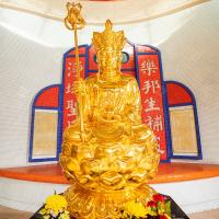 China Bronze And Gold Leaf Ksitigarbha Bodhisattva Art for sale