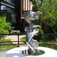 China Custom Cast Flying Eagle Stainless Steel Animal Sculpture for sale