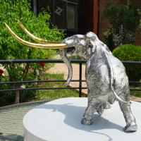 China Polished 316L Stainless Steel Elephant Sculpture Custom Size for sale