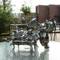 China Mirror Polished Stainless Steel Cartoon Figure Sculpture 316 Outdoor Decorative 2.5-3.0mm for sale