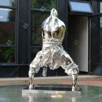 China Mirror Polished 316L Stainless Steel Warrior Sculpture H2ft Cast Art for sale