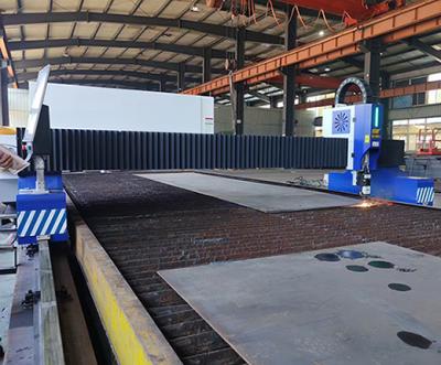 China Precision Fiber Laser Cutting Machine 6000W 1000W CNC Laser Cutter For Metal for sale