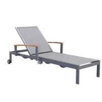 China Modern Iron Outdoor Sun Lounger with Adjustable Recline and Foldable Design - 200cm Length Weather-Resistant Patio Furniture for sale