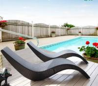 China TY-23 Rattan Wicker Folding Beach Lounge Chair with 3-Year Warranty and 7 Color Options for Outdoor Use for sale