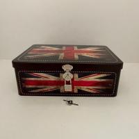 China 240*175*85mm Square Tin Box With Lock Key Rectangle Metal Tinplate Container For Food Gift for sale