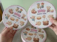 China Christmas Festival Metal Gift Round Tinplate Box Matte Finish Food Storage Can for Pizza Storage for sale
