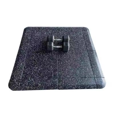 China LKT 13mm EPDM SBR Rubber Gym Floor Mat 300x300mm UV Resistant Sports Floor Tiles for sale