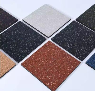 China EPDM Rubber Gym Flooring Tiles 500x500mm 1000x1000mm High Density Sports Flooring for sale