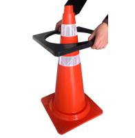 China 2kg Rubber Cone Weight Base 370x370mm for Traffic Cones and Pipe Drape Systems with Windproof Stability for sale