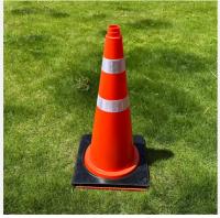 China Recycled Rubber Traffic Cone Base Weight 370x370mm 45mm Thick Stackable Black for sale