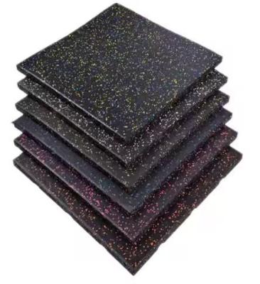 China High-Density EPDM Rubber Gym Flooring 500x500mm 60-70 ShoreA Hardness Sports Tiles for sale
