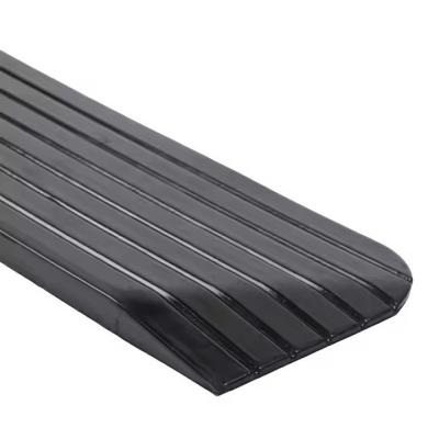 China Professional Rubber Curb Ramp 500×100mm 40mm Thickness 60-70 ShoreA Hardness for Wheelchairs and Vehicles for sale