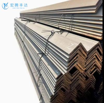 China 3mm-40mm Angle Beam Steel ASTM A36 EN 10056 GB/T 706-2016 Angled Steel Beam for sale