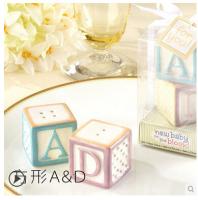 China Heart Shaped Ceramic Spice Shaker Bottle 100 ml Wedding Souvenir Gift for sale