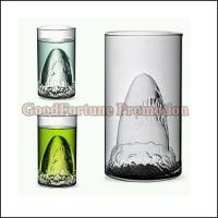 China Customizable 11 oz Shark Shape Clear Glass Beer Cup for Outdoor Party for sale