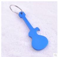China Metal Guitar Bottle Opener Keychain Customizable Zinc Alloy Keyring 500pcs MOQ for sale