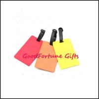 China Custom Eco Silicone Luggage Tag Waterproof High Visibility 10.5x6.5cm IPX2 for sale