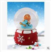China Customizable Resin Glass Christmas Snow Globe 8x11cm LED Santa Figurine Party Gift for sale
