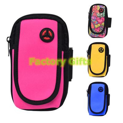 China Custom Portable Sports Arm Band Bag with Phone Holder for Gifts 6.7 inch for sale