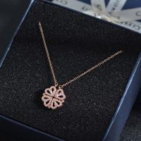 China Gold Plated Stainless Steel Clover Heart Pendant Necklace Customizable 4 Leaf Love Design for sale