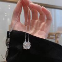 China Gold Plated Stainless Steel Clover Heart Pendant Necklace Customizable 4 Leaf Love Design for sale