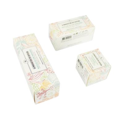 China Rigid Candle Custom Paper Packaging Box 3/5/7 Layers Oil Varnish for sale