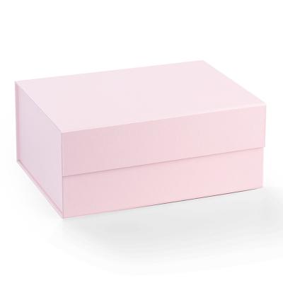 China Magnetic Custom Paper Packaging Box , 235-360mm Magnetic Shoe Box for sale