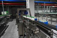 China 1400mm Conveyor Height Bottle Water Blower for 18,000 BPH Beverage Lines with 5.5 kW DC Motor for sale