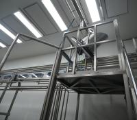 China High-Speed Bottle Cap Washing Machine 1500 Caps per Minute Stainless Steel for Bottled Water Lines for sale