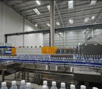 China Customizable Plastic Bottle Conveyor for 42,000 BPH Bottled Water Production Line with SUS304 Stainless Steel for sale