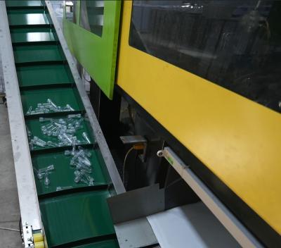 China Automatic PET Preform Blowing Machine for Carbonated Beverage Bottles - 6000 BPH Capacity, 6 Cavity Model for sale