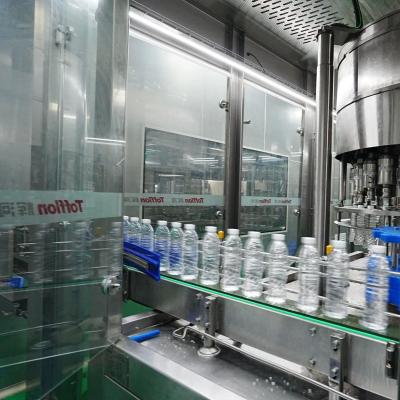 China 54000 BPH Hot Filling Electrolyte Water Production Line with 100-2000ml Capacity and Gravity Filling Technology for sale