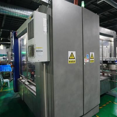 China OPP Hot Melt Labeling Machine 6000-72000BPH for Beverage Production Line Stainless Steel 304 for sale
