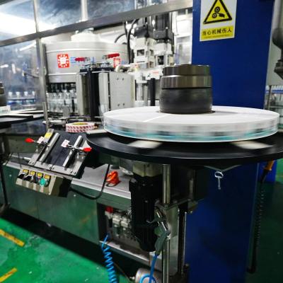 China High Speed Hot Melt Glue Labeler 6000-72000BPH Stainless Steel 304 ISO9001 for sale