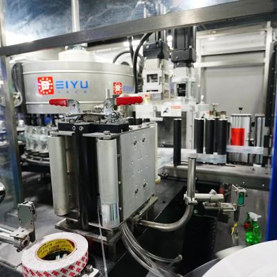 China Automatic OPP BOPP Hot Melt Glue Labeler 6000-72000BPH 380V 50Hz for PET Glass Bottles for sale