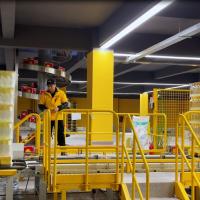 China Spc-Ebd600 Unloading Glass Bottle Machine Wine Tank Machine for sale