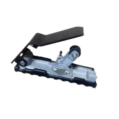 China Heavy-Duty Pedal Assembly 569-44-61310 - 2.5kg Weight for HD255 HD325 HD405 HD465 HD605 HD785 HD985 HM300 HM350 HM400 Equipment for sale