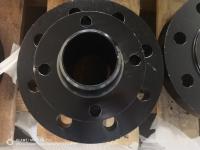 China Wn 150lbs Threaded Pipe Flange Dn200 Asme A105n Black Paint for sale