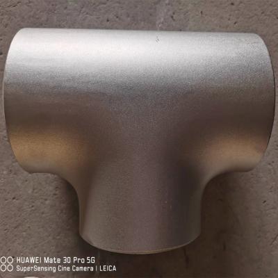 China DIN EN 10253 Carbon Steel Seamless Butt Weld Tee DN800 Sch40 for Piping Systems for sale