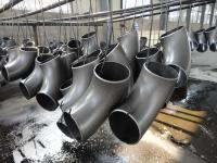 China Carbon Steel Pipe Fittings Elbow Tee Reducer Cap ASME B16.9 SCH40 SCH80 1/2-48 Inch for sale