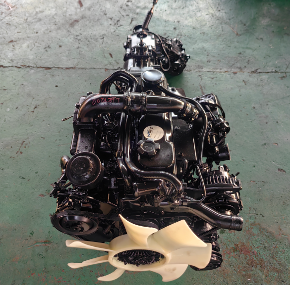 nissan-td42-qd32-diesel-engine-components