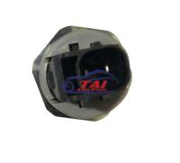 China 83530E0220 Hino Engine Parts Oil Pressure Sensor For N04C 300 500 24V for sale