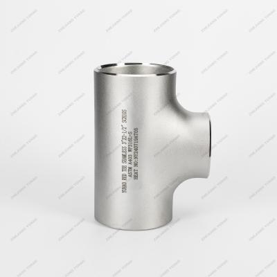 China ASTM A403 Stainless Steel Pipe Tee Fittings Reducing Tee For Oil Industry for sale