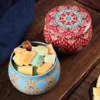 China Silk Screen Printing Tinplate Candle Holder Container Customized for Any Festival for sale